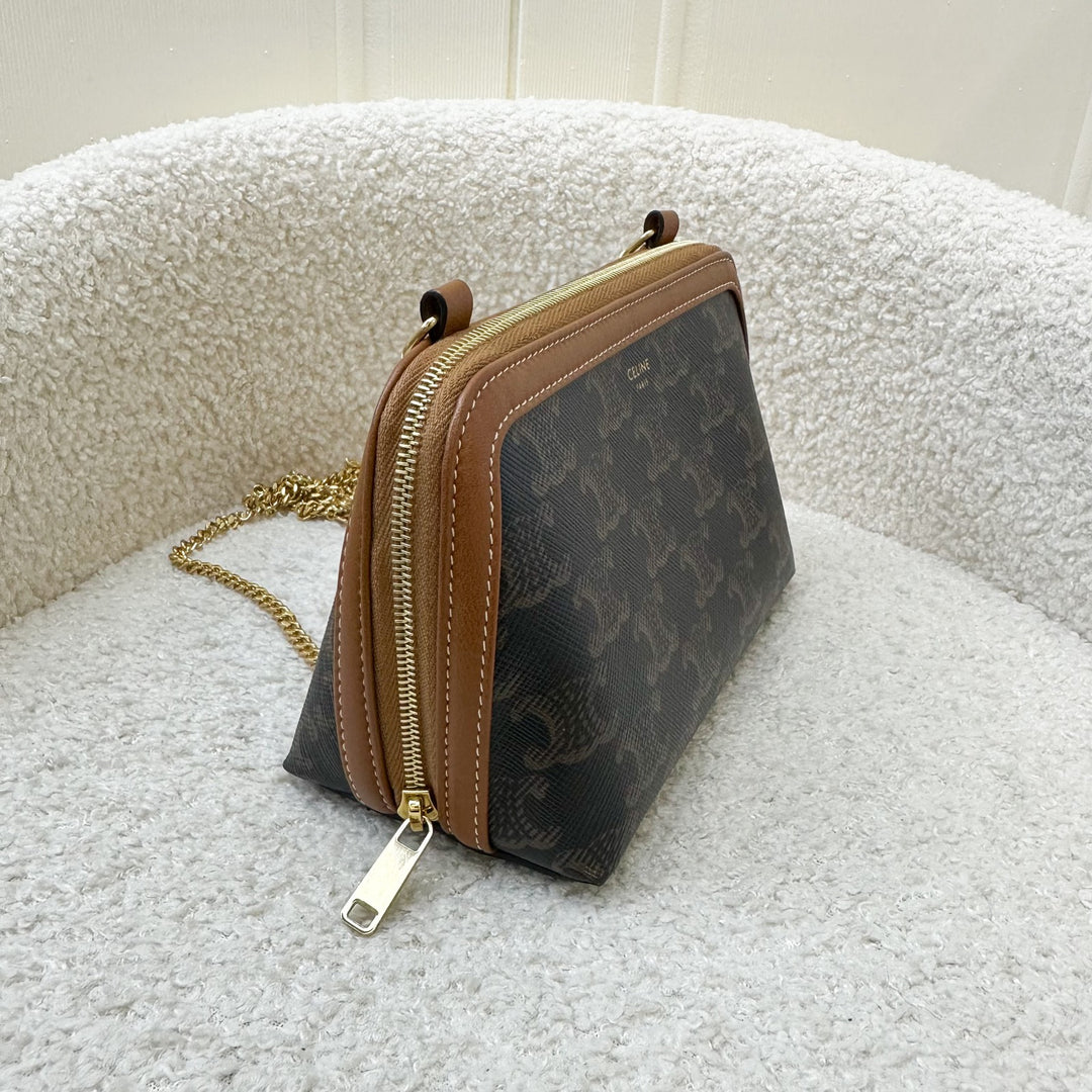 Celine clutch on chain store