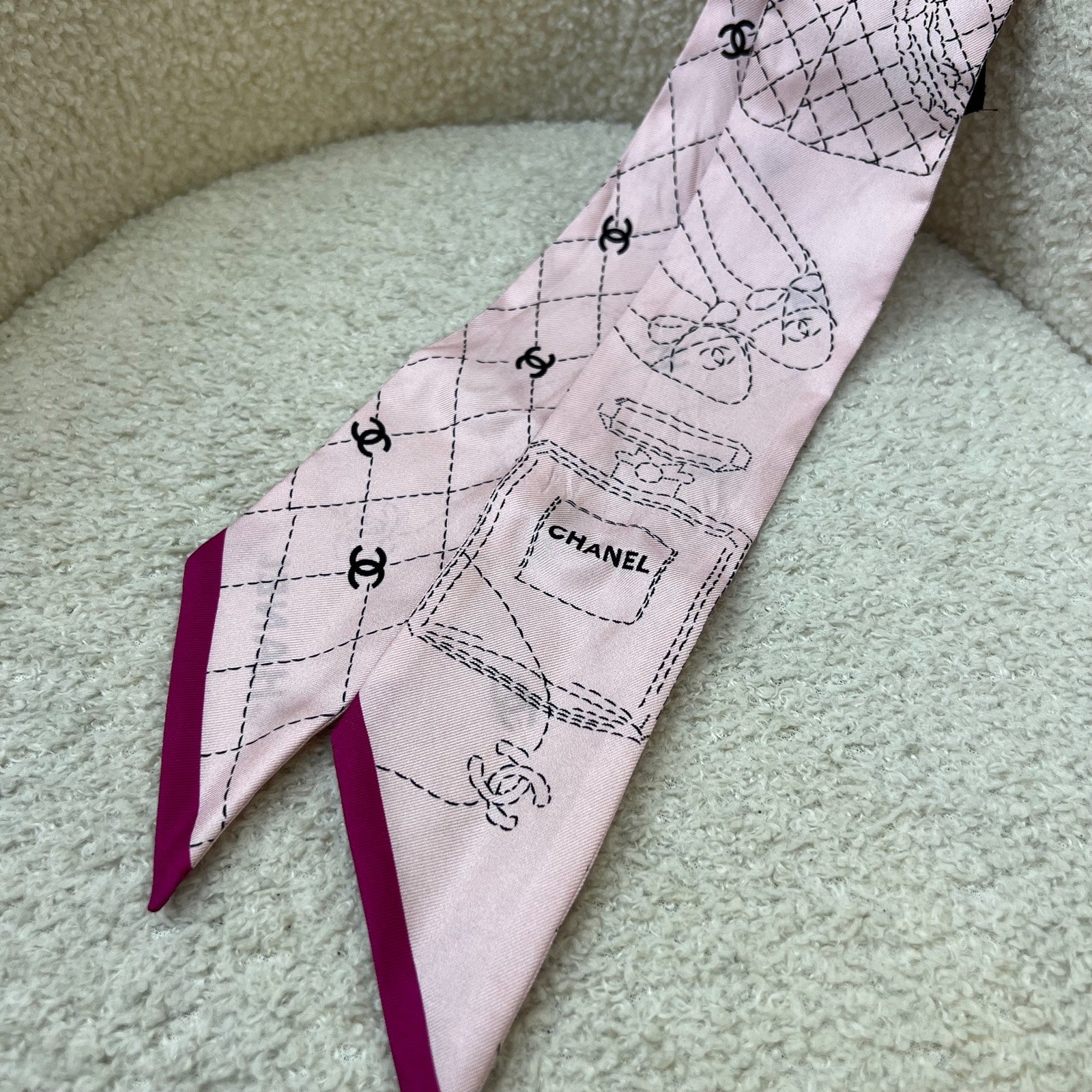 Chanel Scarf / Twilly in Pink Silk (Ref: AA8385) – Brands Lover