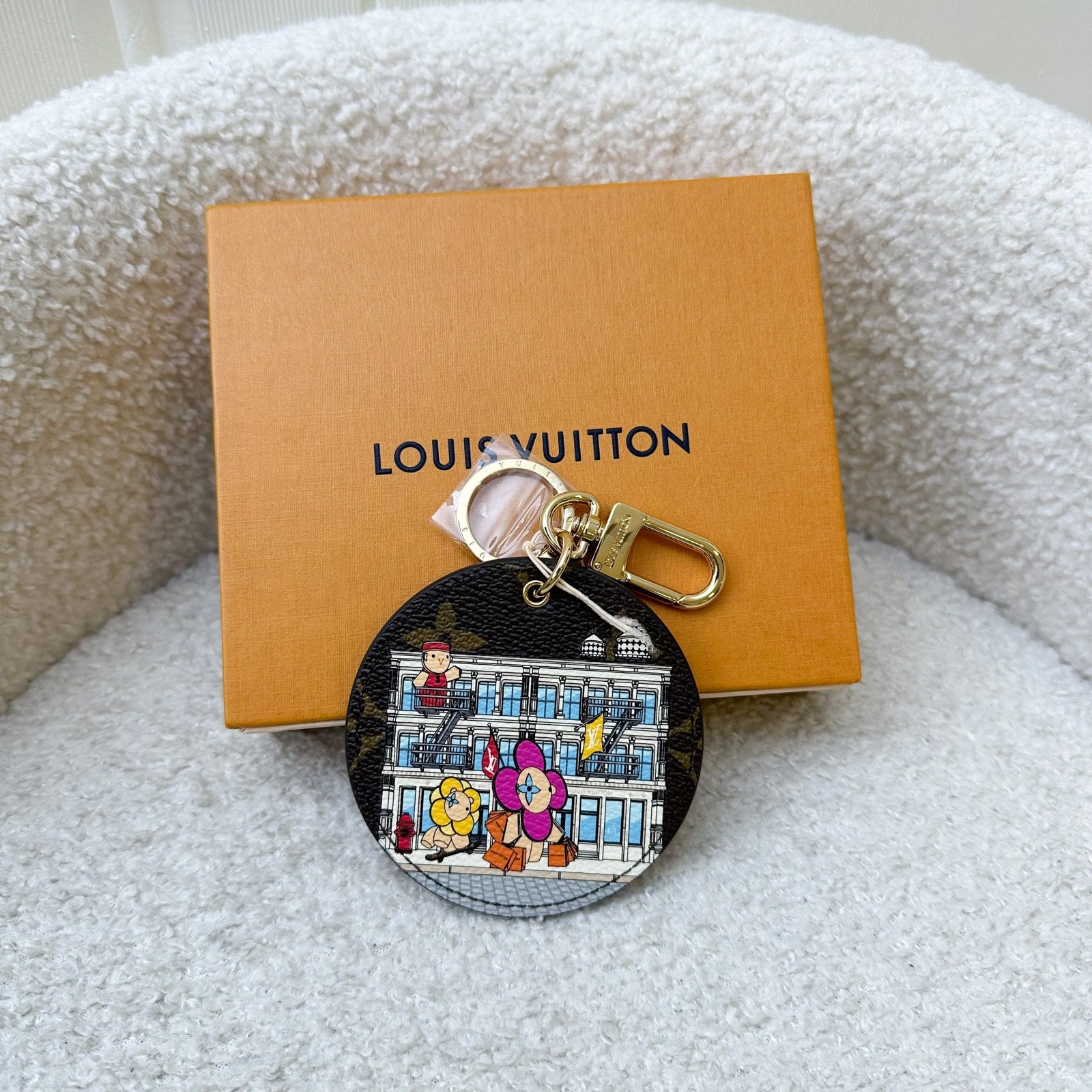 LV Christmas Animation 2022 New York Round Bag Charm in Monogram Canva ...