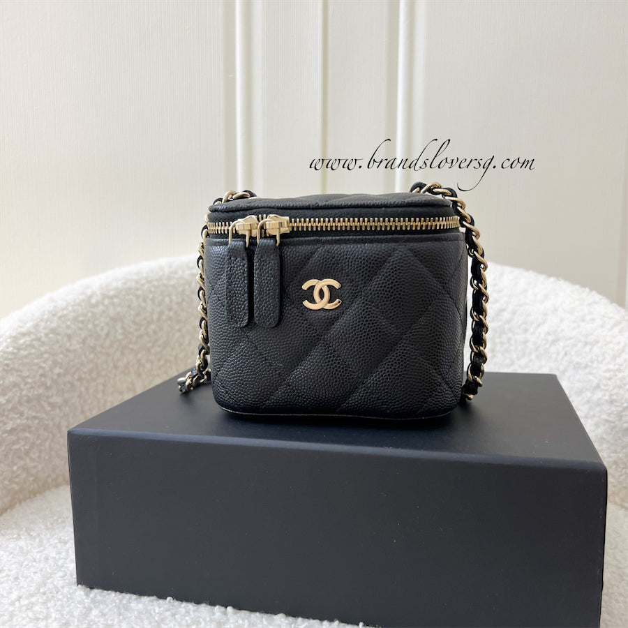 Chanel 21P Mini Cube Vanity in Black Caviar and LGHW – Brands Lover