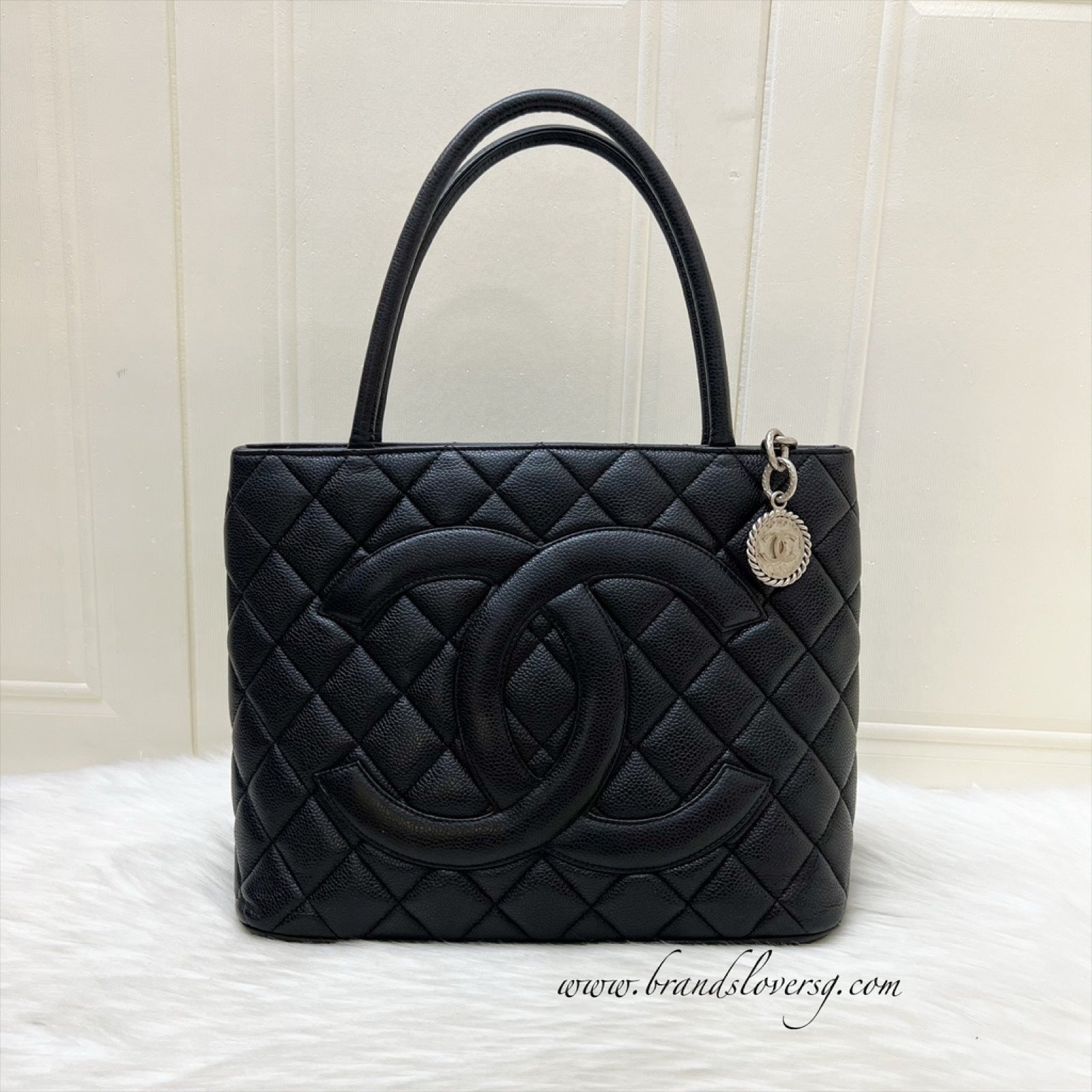 Chanel Vintage Medallion Tote in Black Caviar and SHW – Brands Lover
