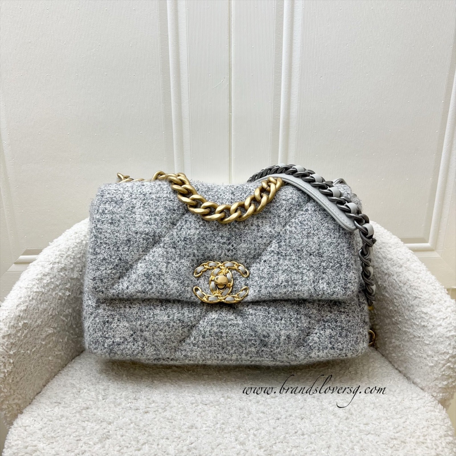 Chanel 19 Small Flap Bag in Light Grey Tweed and 3-Tone HW – Brands Lover